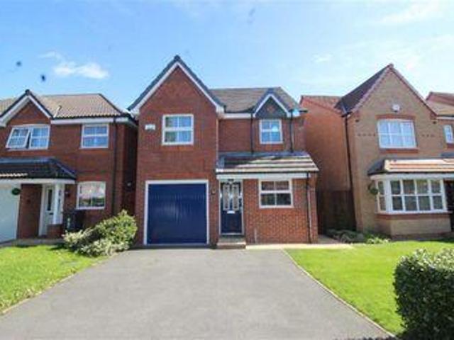 3 Bedrooms Detached house for sale in Mcellen Road, Abram, Wigan WN2