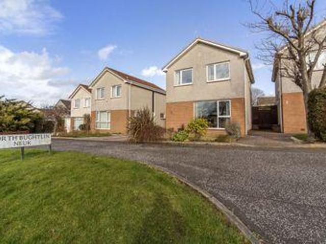 3 Bedrooms Detached house for sale in North Bughtlin Neuk, Edinburgh EH12
