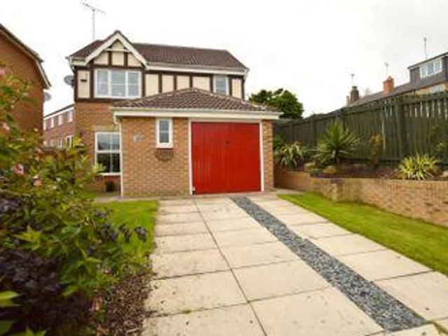 3 Bedrooms Detached house for sale in Oaklands, Robin Hood, Wakefield, West Yorkshire WF3