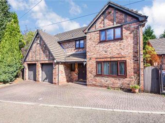3 Bedrooms Detached house for sale in Oakwell Mansions, Salford, Greater Manchester M7