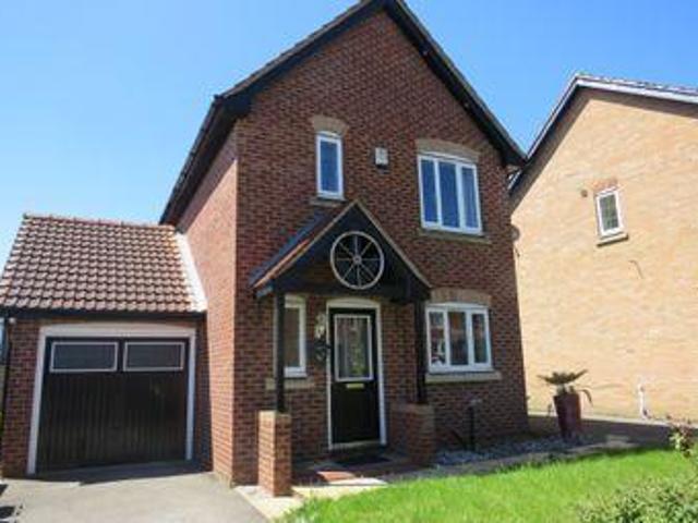 3 Bedrooms Detached house for sale in Abbey Walk, Pontefract WF8
