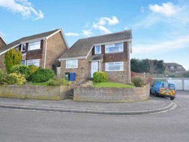 3 Bedrooms Detached house for sale in Admirals Walk, Minster On Sea, Sheerness ME12