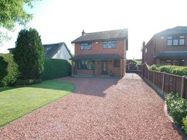 3 Bedrooms Detached house for sale in Albert Road, Bulphan, Upminster RM14