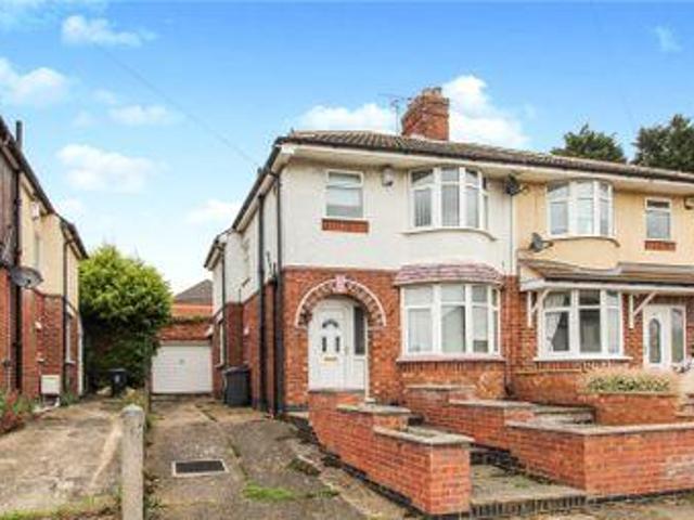 3 Bedrooms Detached house for sale in Arncliffe Road, Leicester LE5