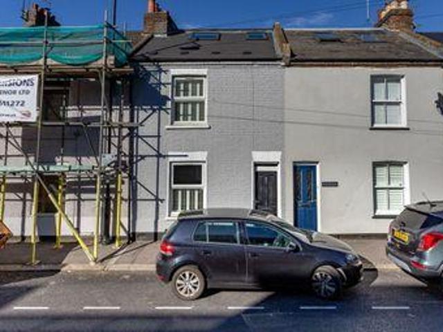 3 Bedrooms Detached house for sale in Arthur Road, Windsor, Berkshire SL4
