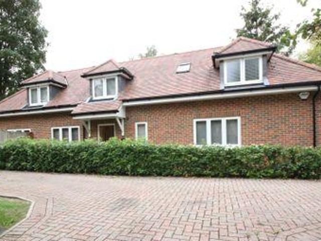 3 Bedrooms Detached house for sale in Ashley Road, Reading, Berkshire RG1