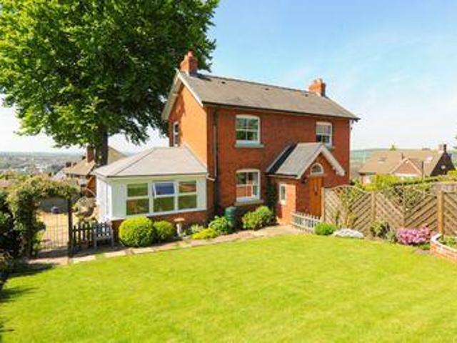 3 Bedrooms Detached house for sale in Balmoak Lane, Tapton, Chesterfield S41