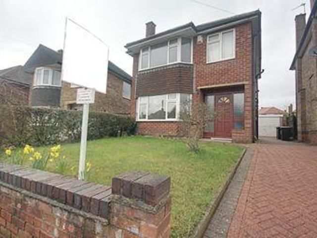 3 Bedrooms Detached house for sale in Bankfield Drive, Bramcote, Nottingham NG9