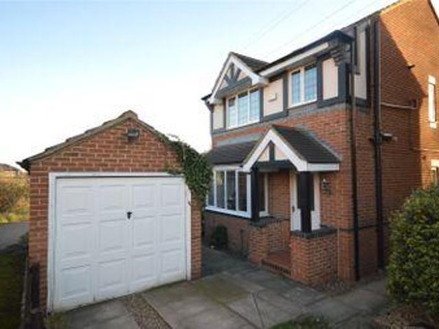 3 Bedrooms Detached house for sale in Bardwell Court, Stanley, Wakefield, West Yorkshire WF3