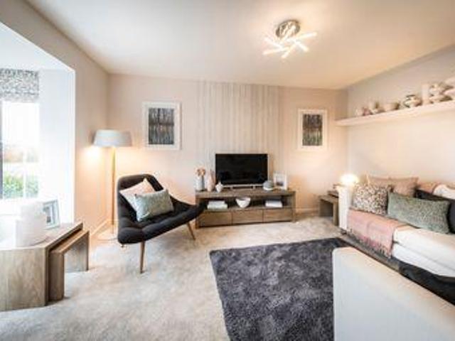 3 Bedrooms Detached house for sale in Barton Lane, Eccles M30