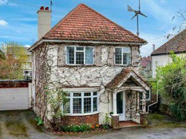 3 Bedrooms Detached house for sale in Blackamoor Lane, Maidenhead SL6