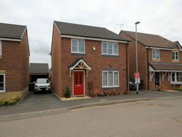 3 Bedrooms Detached house for sale in Blundell Drive, Stone ST15