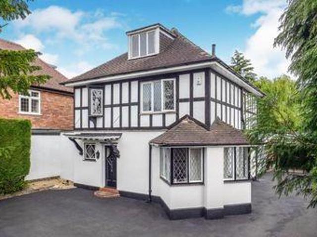 3 Bedrooms Detached house for sale in Bramcote Lane, Beeston, Nottingham, Nottinghamshire NG9
