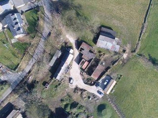 3 Bedrooms Detached house for sale in Cullumbell Lane, Uppertown, Ashover, Chesterfield S45
