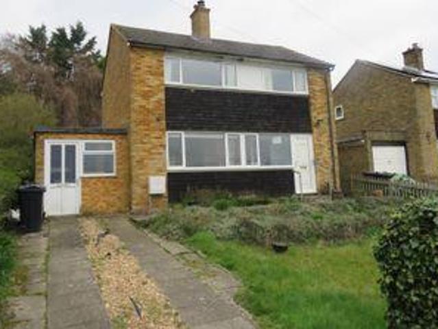 3 Bedrooms Detached house for sale in Canterbury Road, Bilting, Ashford TN25