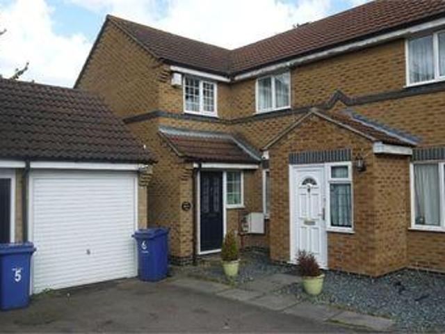 3 Bedrooms Detached house for sale in Caravel Close, Grays, Essex RM16