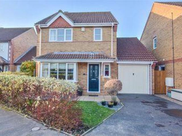 3 Bedrooms Detached house for sale in Centurion Way, Colchester, Essex CO2