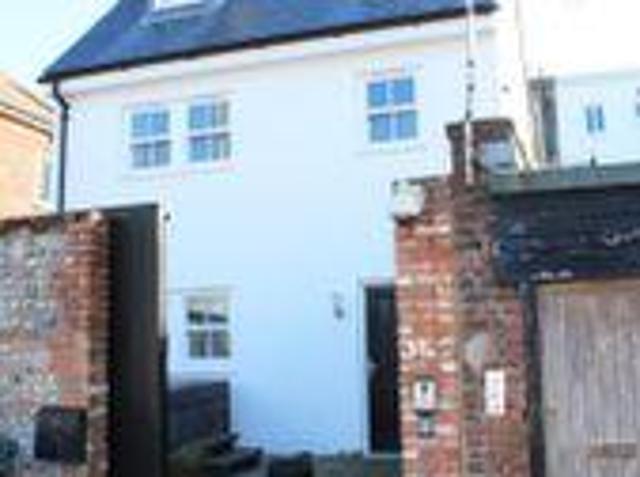 3 Bedrooms Detached house for sale in Church Place, Brighton BN2