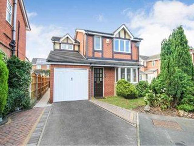 3 Bedrooms Detached house for sale in Church Rein Close Warmsworth, Doncaster DN4