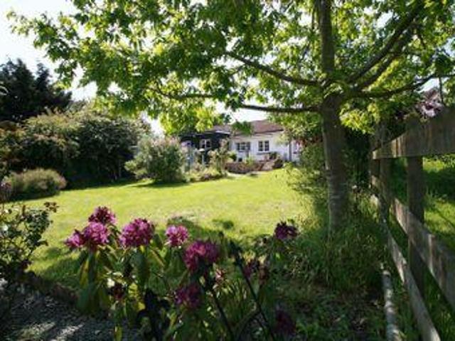 3 Bedrooms Detached house for sale in Church Road, Brightlingsea. Colchester CO7