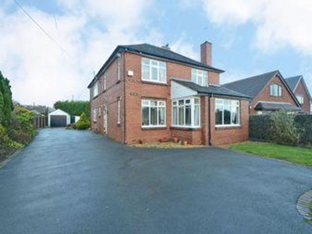 3 Bedrooms Detached house for sale in Common Lane, Rough Close ST3