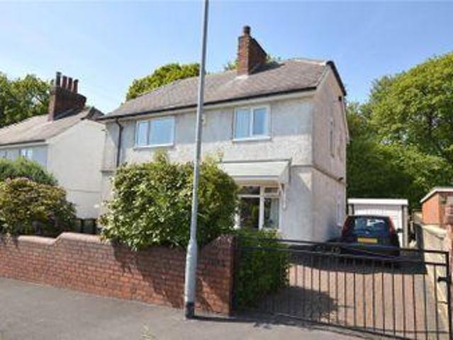 3 Bedrooms Detached house for sale in Copgrove Road, Oakwood, Leeds LS8