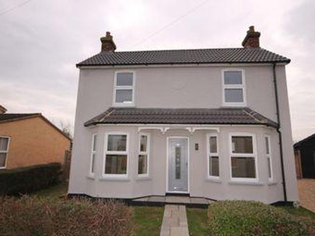 3 Bedrooms Detached house for sale in Cotton End Road, Wilstead, Bedford MK45