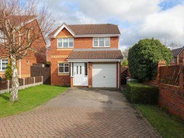 3 Bedrooms Detached house for sale in Crofters Close, Killamarsh, Sheffield S21