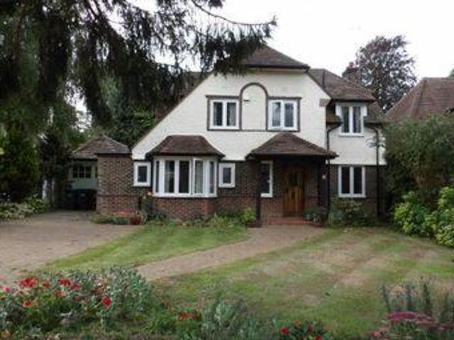 3 Bedrooms Detached house for sale in Croham Valley Road, South Croydon, Croydon, Surrey CR2