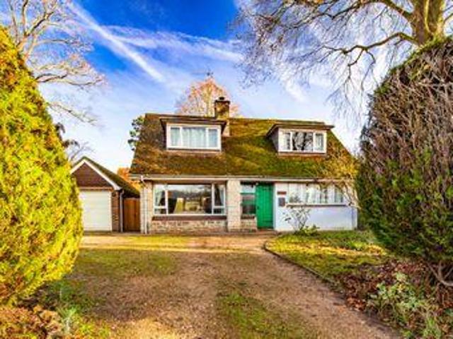 3 Bedrooms Detached house for sale in Dormers, Goring On Thames RG8
