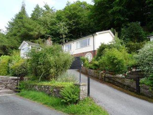 3 Bedrooms Detached house for sale in Ecton Avenue, Macclesfield, Cheshire SK10
