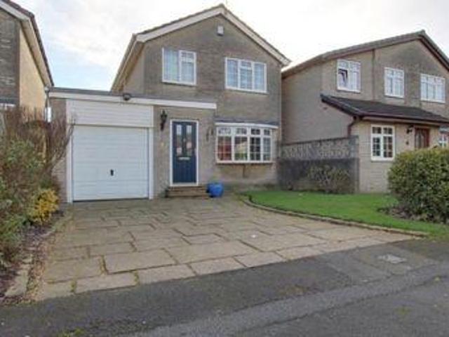 3 Bedrooms Detached house for sale in Elm Close, Mottram, Hyde, Greater Manchester SK14