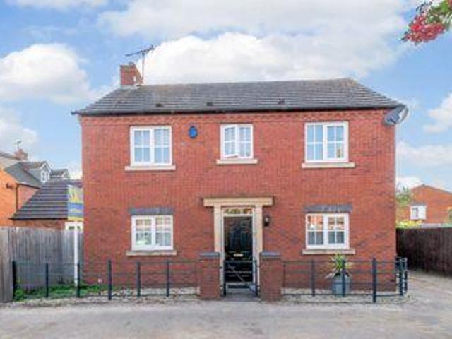 3 Bedrooms Detached house for sale in Forest School Street, Burton On Trent, Staffordshire DE13