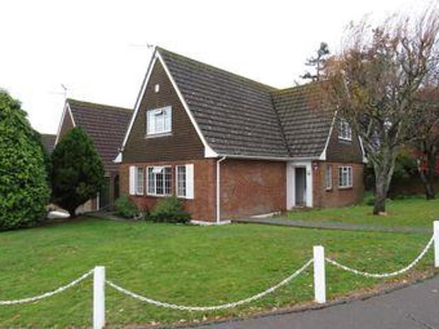 3 Bedrooms Detached house for sale in Foxcote, St. Leonards On Sea TN37