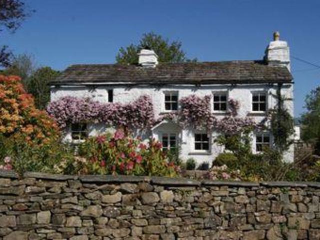 3 Bedrooms Detached house for sale in Gawthrop, Sedbergh LA10