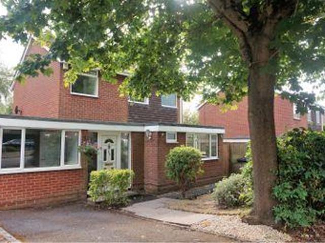 3 Bedrooms Detached house for sale in Glenwood Drive, Solihull B90
