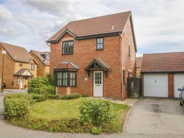 3 Bedrooms Detached house for sale in Gratton Court, Emerson Valley, Milton Keynes, Bucks MK4