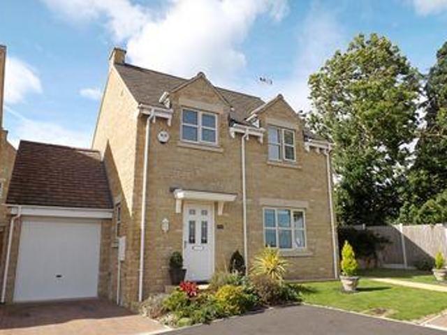 3 Bedrooms Detached house for sale in Gretton Road, Winchcombe, Cheltenham GL54