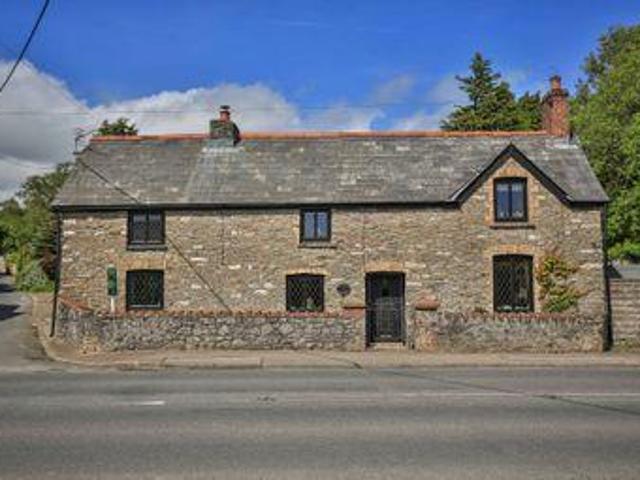 3 Bedrooms Detached house for sale in Groesfaen, Groesfaen, Pontyclun CF72