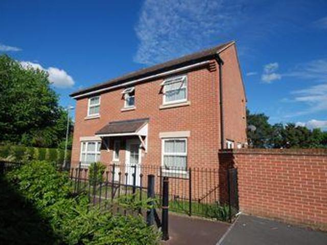 3 Bedrooms Detached house for sale in Hulbert Close, Paxcroft Mead, Trowbridge BA14