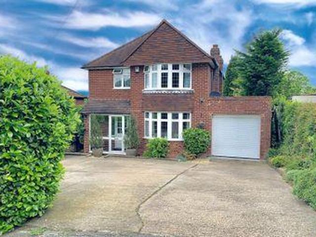 3 Bedrooms Detached house for sale in Hamilton Road, High Wycombe HP13