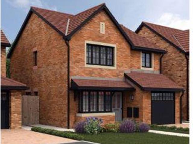 3 Bedrooms Detached house for sale in Hassall Road, Stoke On Trent ST7