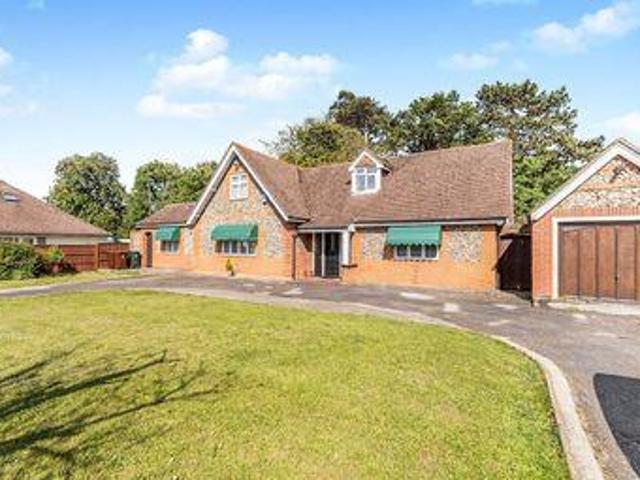 3 Bedrooms Detached house for sale in Hartley Road, Longfield DA3