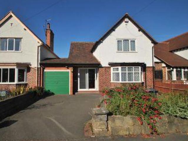 3 Bedrooms Detached house for sale in Hazelhurst Road, Kings Heath, Birmingham B14