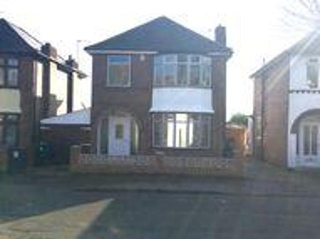 3 Bedrooms Detached house for sale in Hereford Road, Woodthorpe, Nottingham NG5