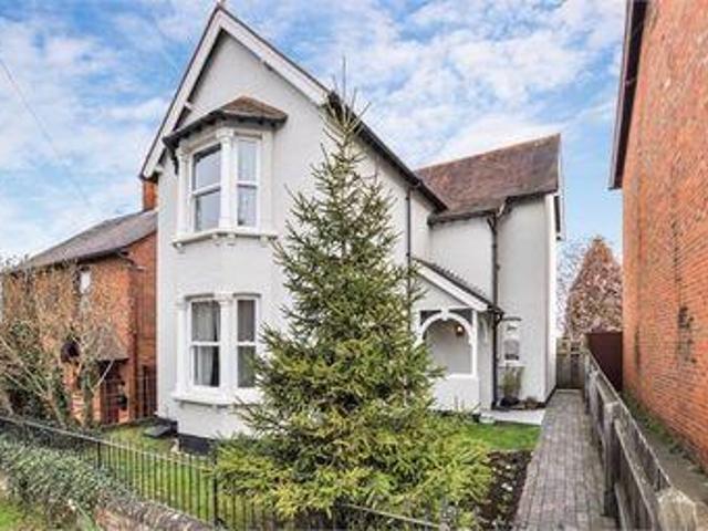 3 Bedrooms Detached house for sale in High Street, Waddesdon, Buckinghamshire. HP18