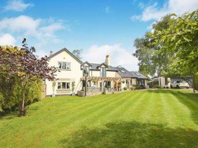 3 Bedrooms Detached house for sale in Higher Fold Farm, Windlehurst Road, High Lane, Stockport SK6