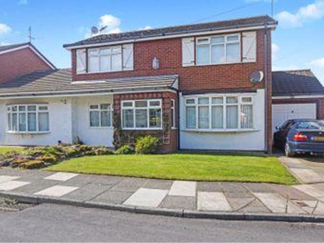 3 Bedrooms Detached house for sale in Highfield Drive, St. Helens WA11