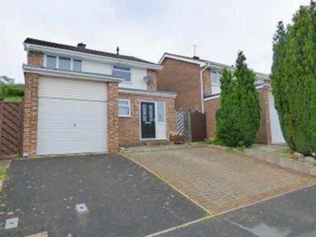 3 Bedrooms Detached house for sale in Hillside Gardens, Weston Super Mare BS22