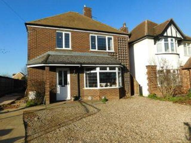 3 Bedrooms Detached house for sale in Hitchin Road, Stotfold, Herts SG5